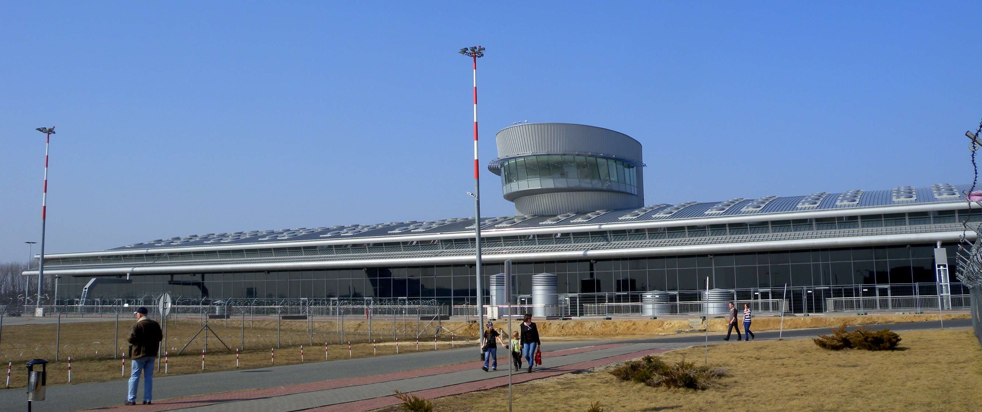 Airports in Poland: List of 10 Domestic & International Airports