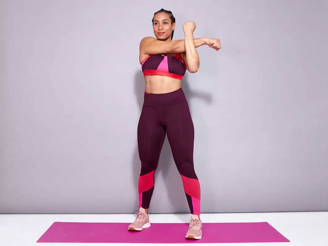 Exercise for Shoulder Pain: Steps To Do, Benefits & Precautions