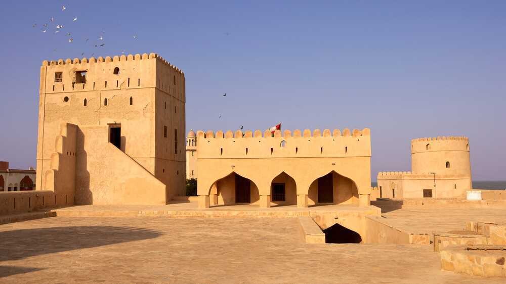 What is Oman Famous For: Top 23 Popular Places & Things in Oman