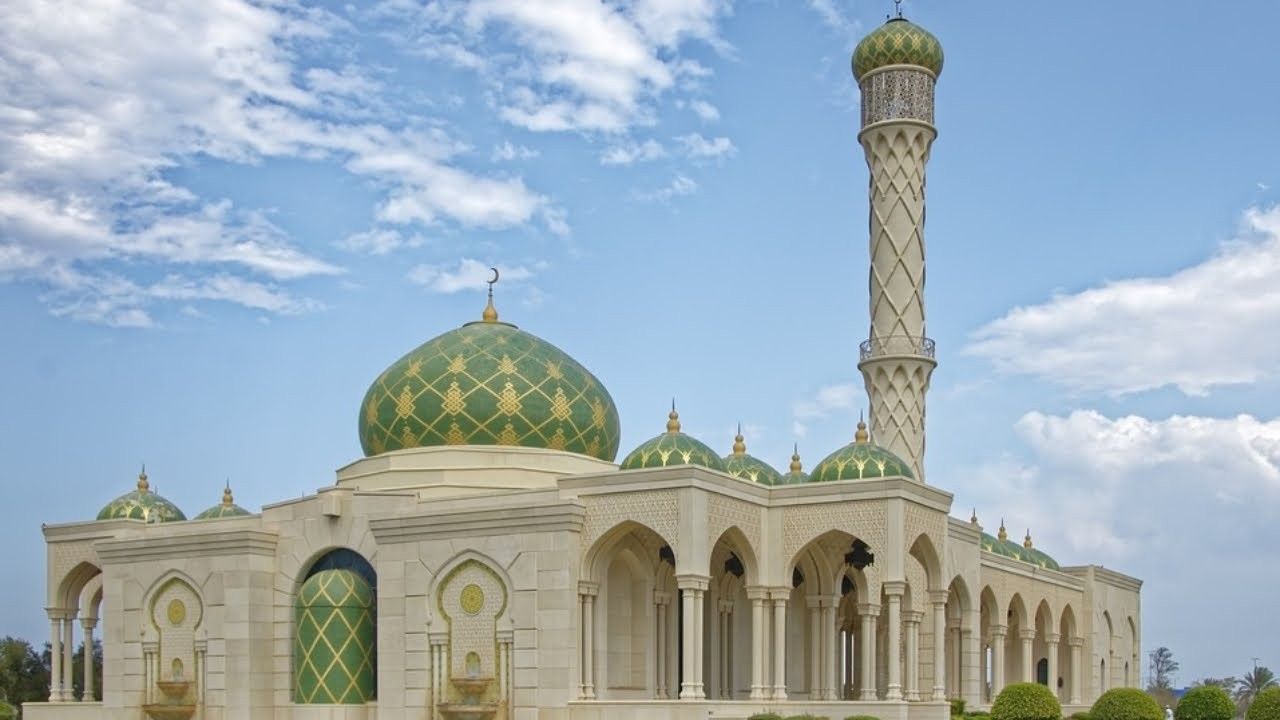 33 Tourist Places in Oman: Famous Places & Tourist Attractions