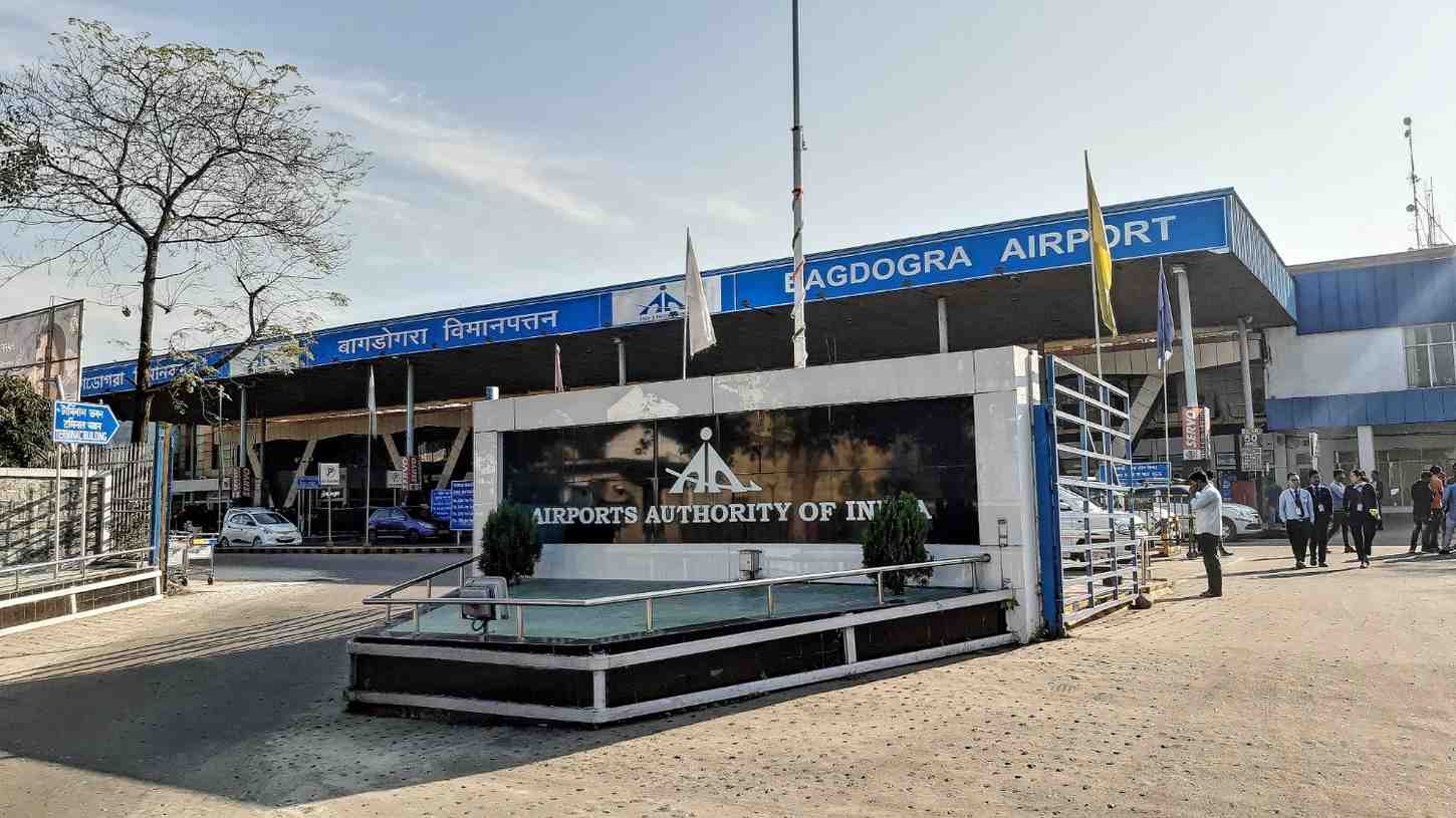 List of 8 Airports in West Bengal: Category, Terminals and Services
