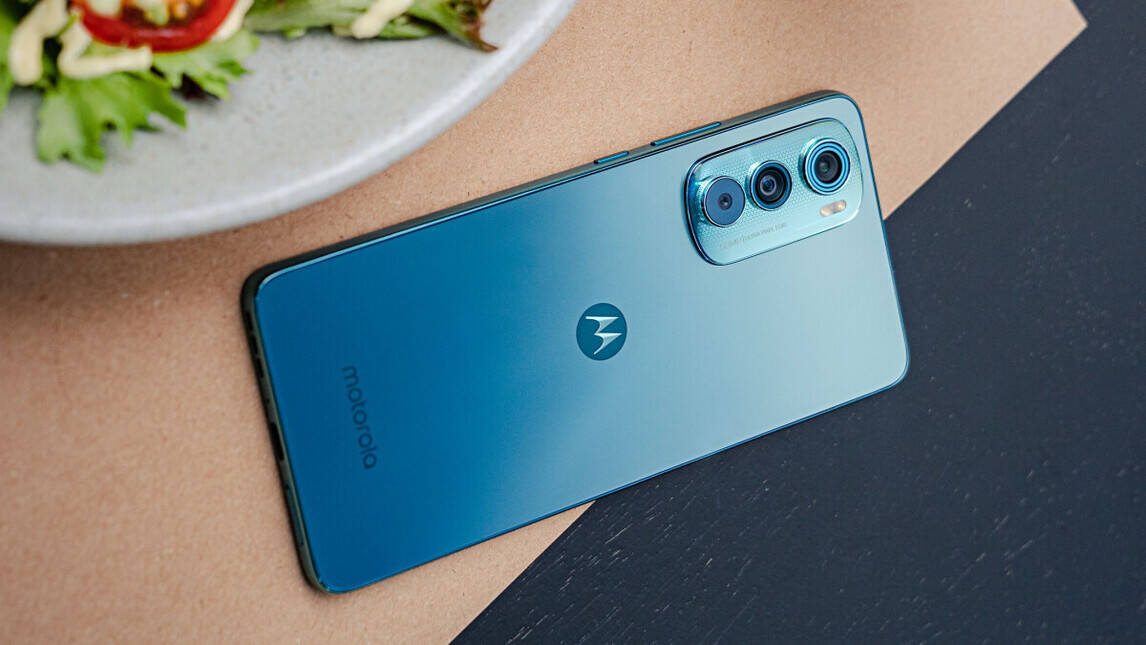 Best Motorola Camera Phones: Price & Key Specifications