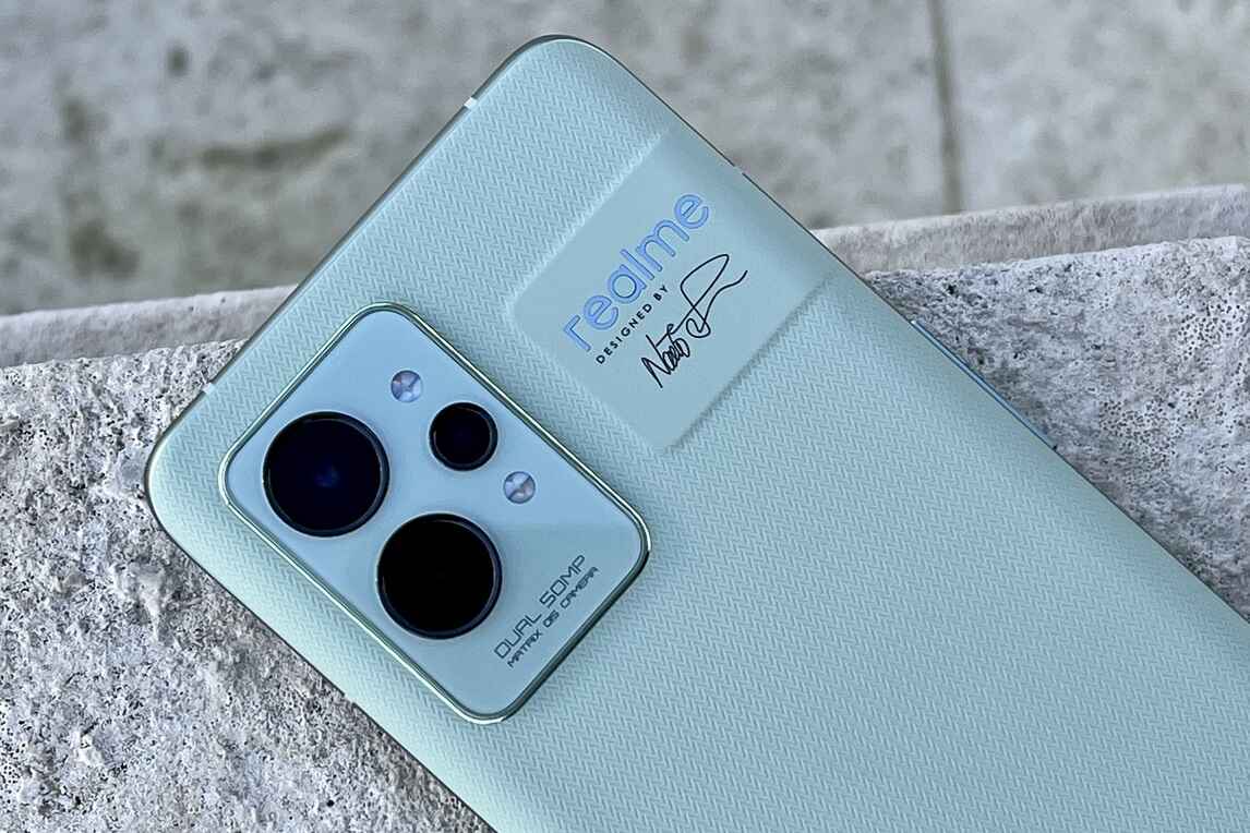 Best Realme 5G Mobile Phones Over 20000 in India: Price & Key ...