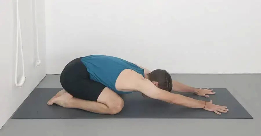 Top 15 Kneeling Yoga Poses To Reduce Knee Pain