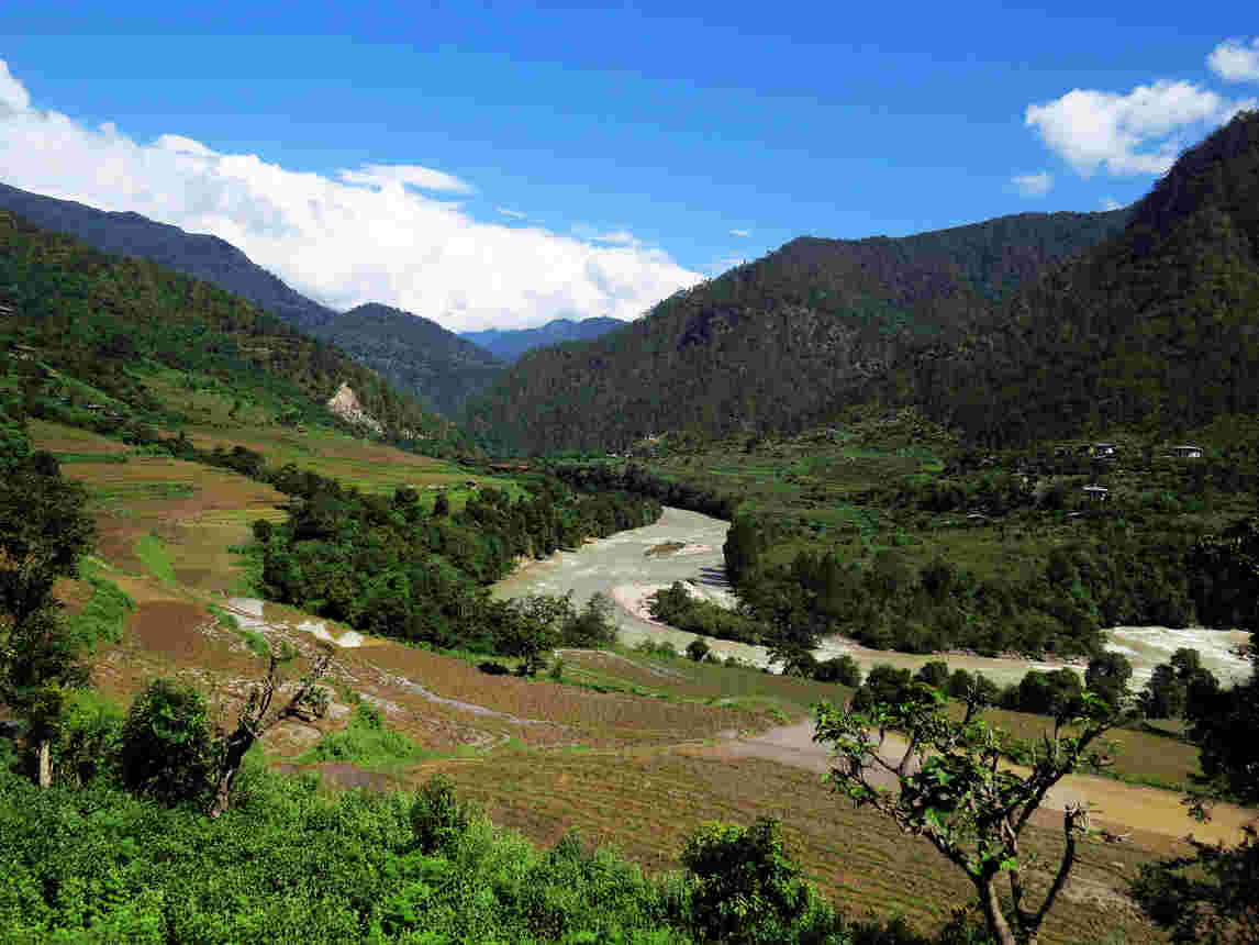 Best Time To Visit Bhutan: Seasons To Visit & Tips For Travelling