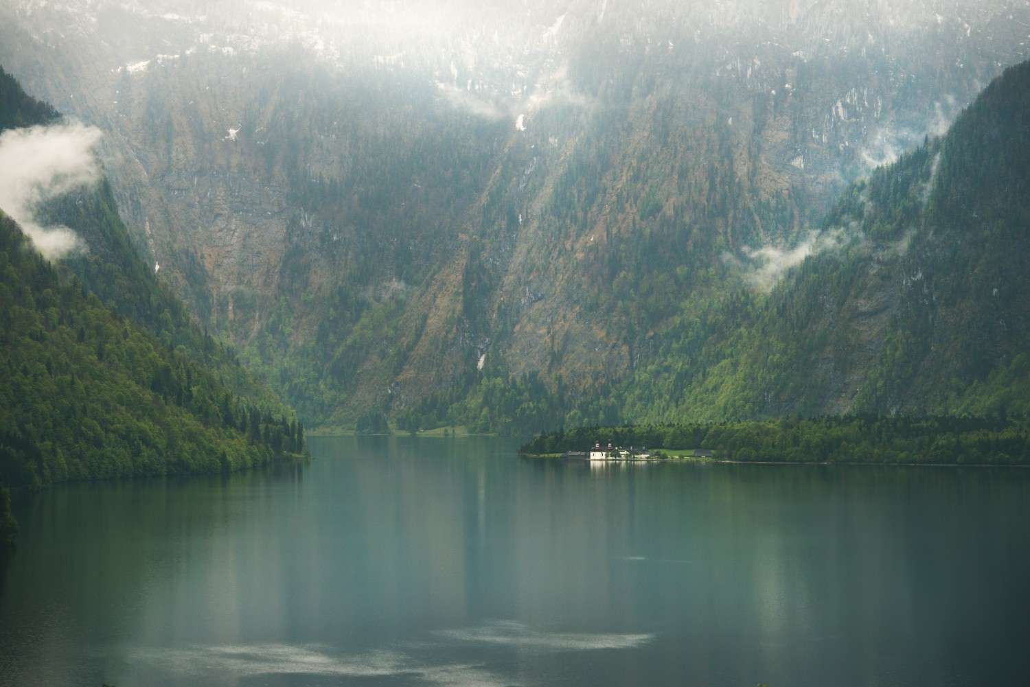 31 Tourist Places in Germany: Most Beautiful & Famous Places to Visit