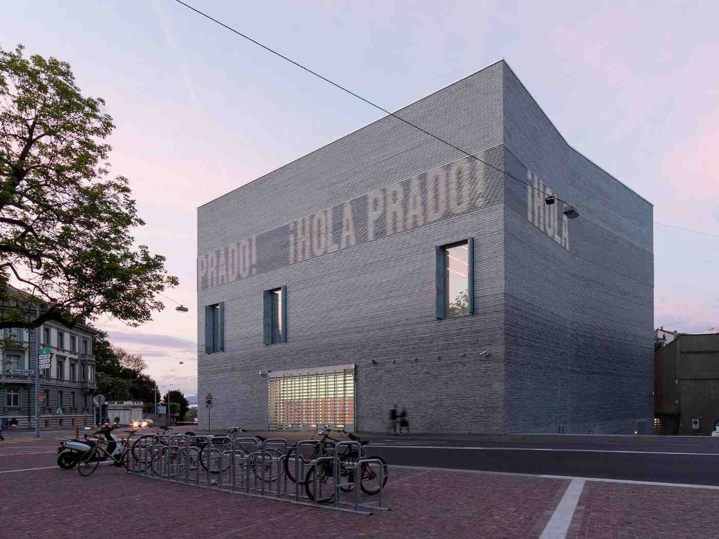 33 Tourist Places in Switzerland: Most Beautiful Places to Visit