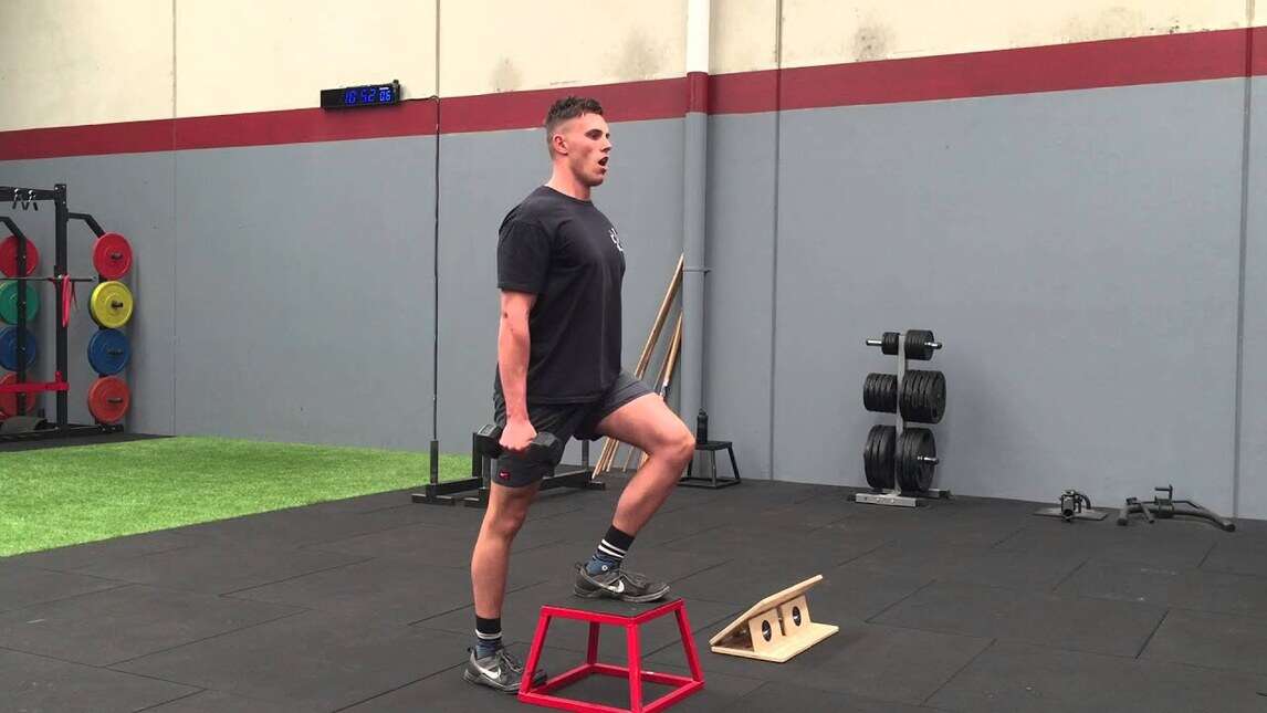 Exercises to do on a Stepper: Benefits and Who Should Avoid