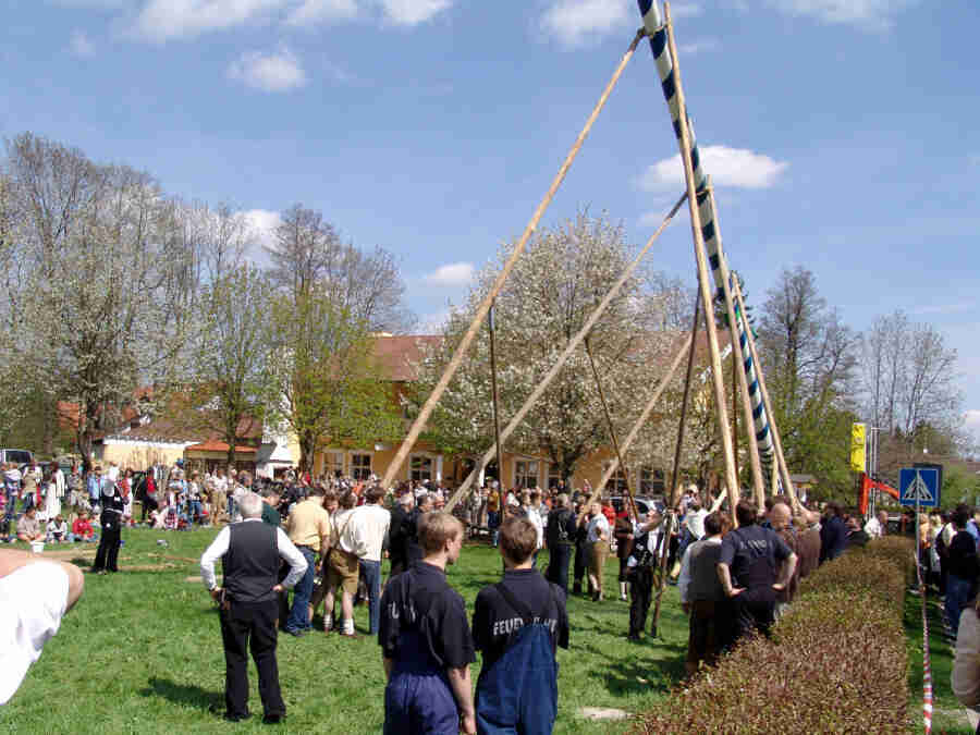 Best Time To Visit Germany: Seasons To Visit & Tips For Travelling