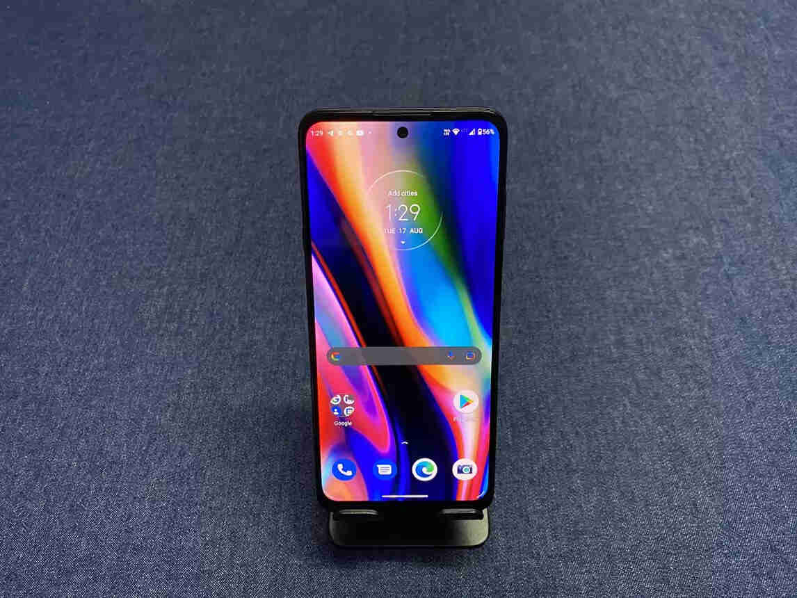 Best Motorola Camera Phones: Price & Key Specifications