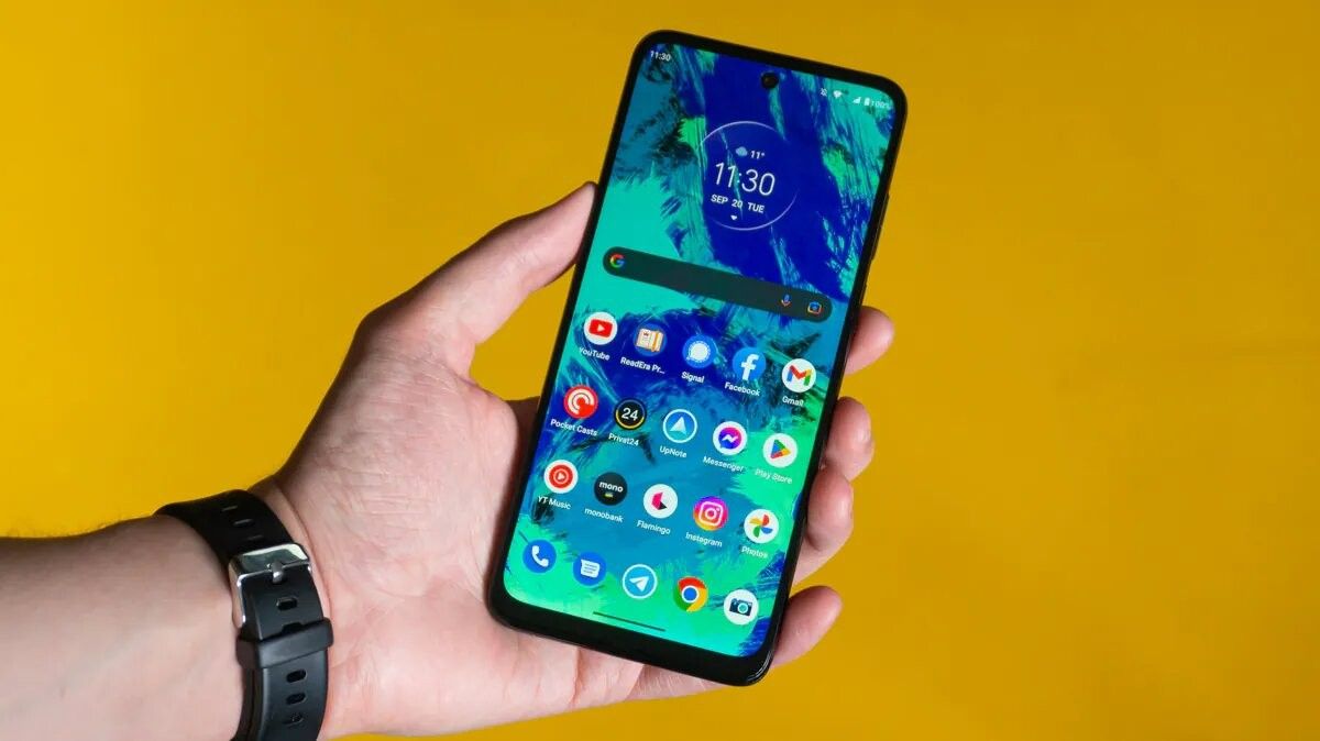 Best Smartphones with Snapdragon Processor: Price & Key Specifications