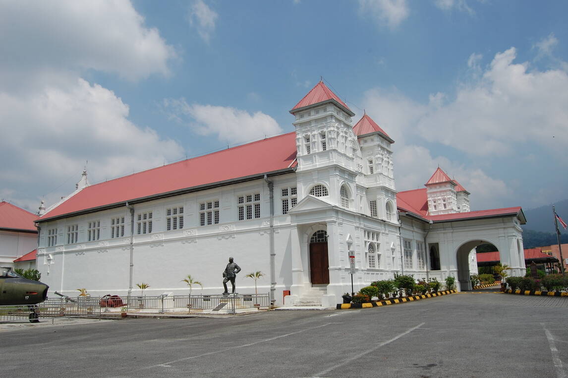 30 Tourist Places in Malaysia: Famous Places to Visit & Things to Do