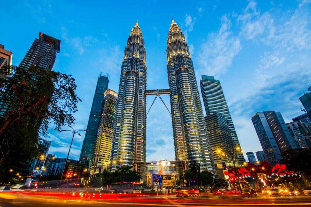 What Is Malaysia Famous For: Top 25 Popular Places & Things in Malaysia