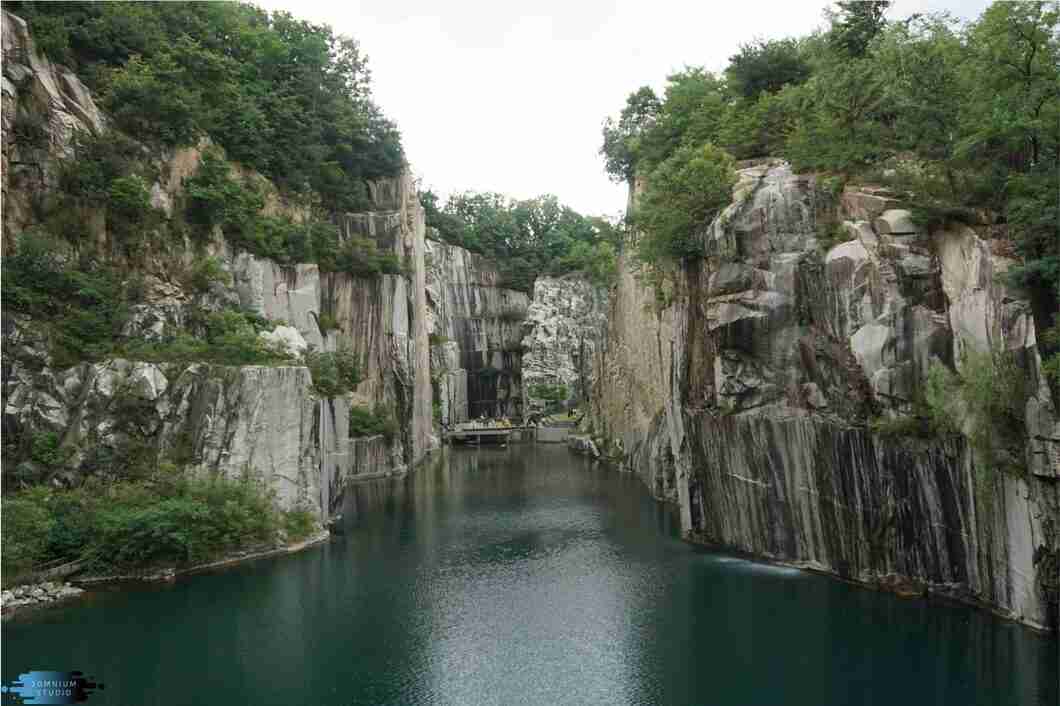 Best Time To Visit South Korea: Seasons To Visit & Tips For Travelling