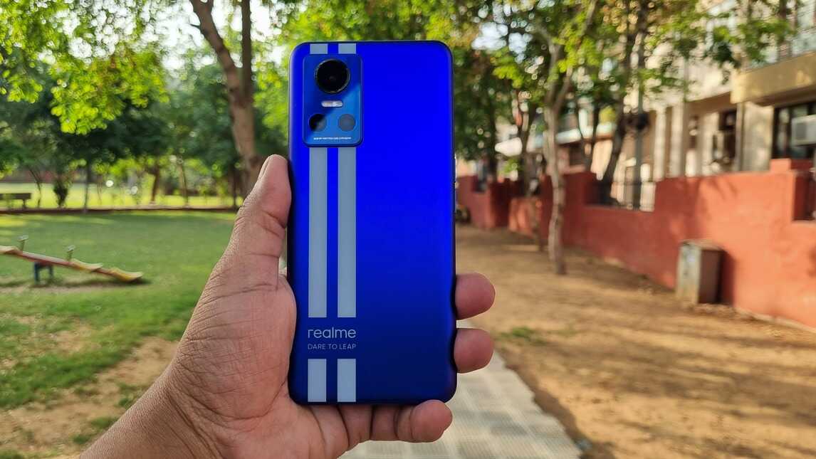 Best Realme 5G Mobile Phones Over 20000 in India: Price & Key ...