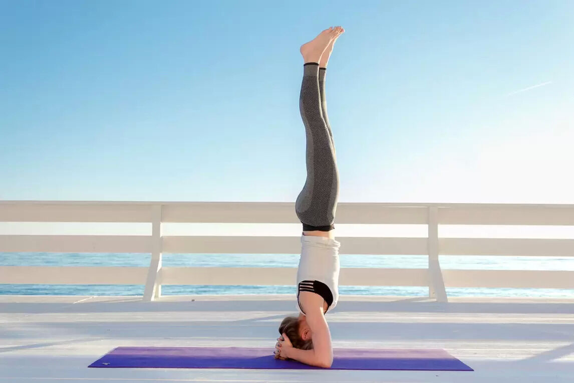 Top Benefits of Shirshasana for Your Respiratory System and Lung Health