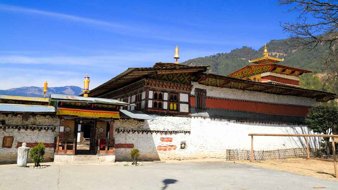28 Tourist Places in Bhutan: Famous & Most Beautiful Places to Visit