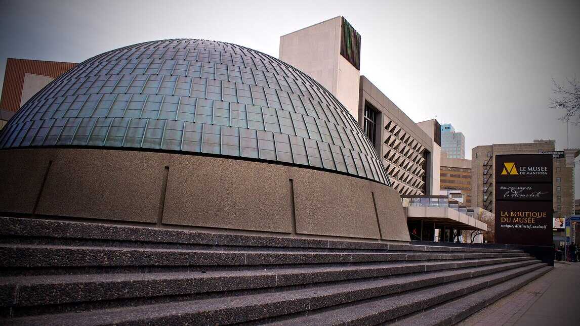 23 Tourist Places in Canada: Famous & Beautiful Places to Visit