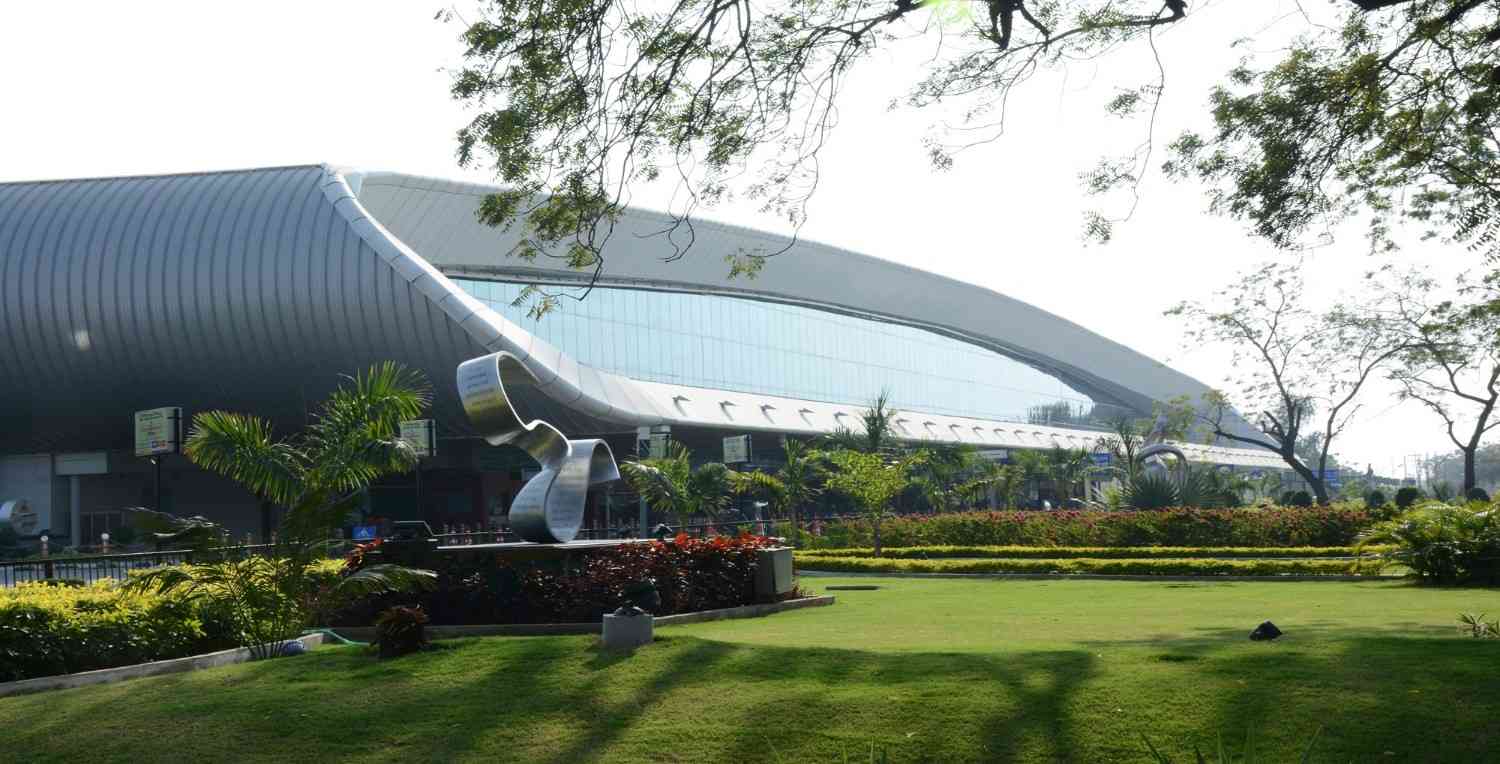 List of 10 Airports in Gujarat: Category, Terminals and Services Provided