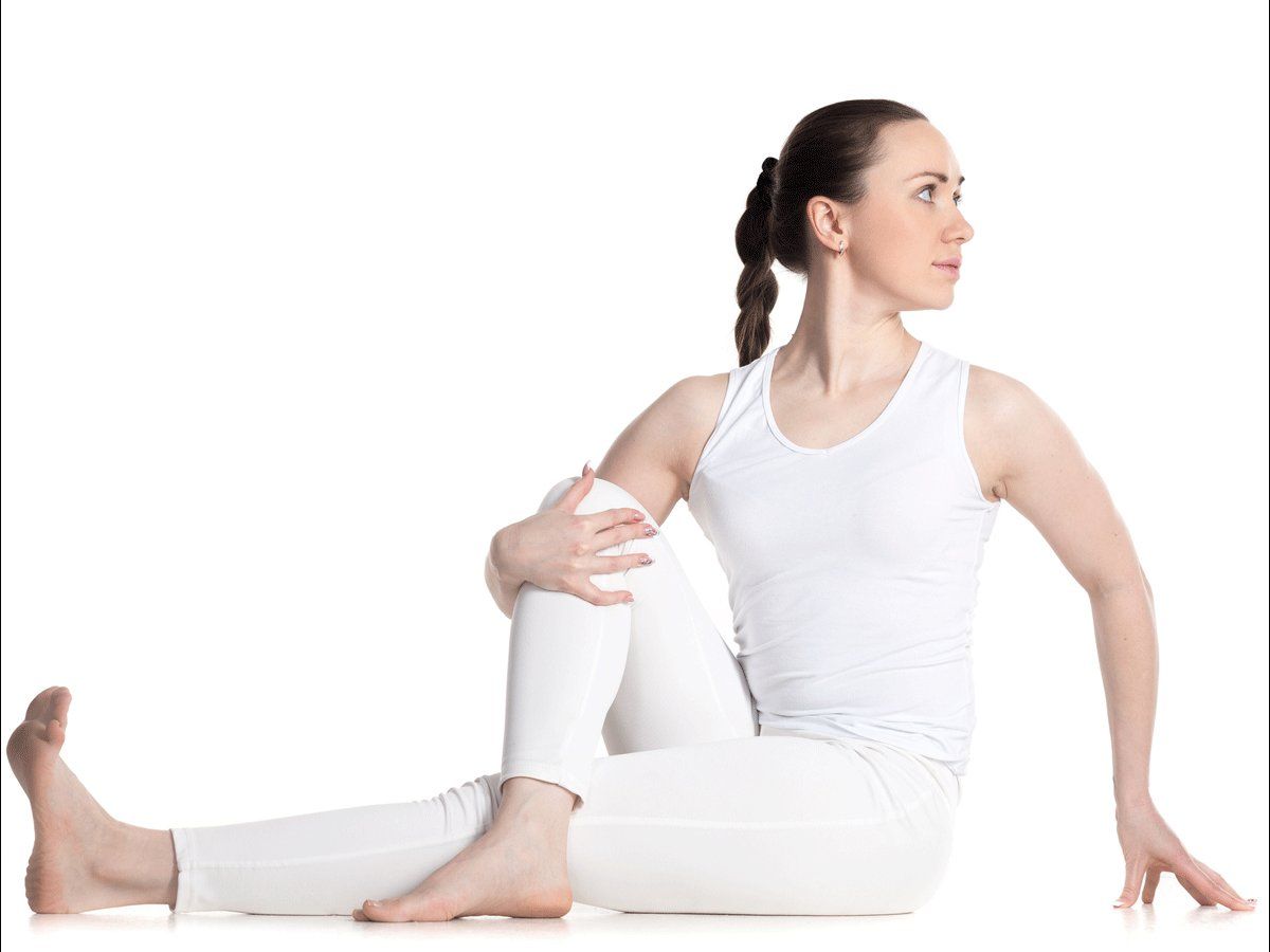 Health Benefits of Vakrasana: Benefits & Performs