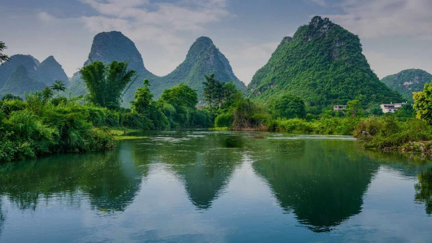 30 Tourist Places in China: Tourist Attractions & Famous Places