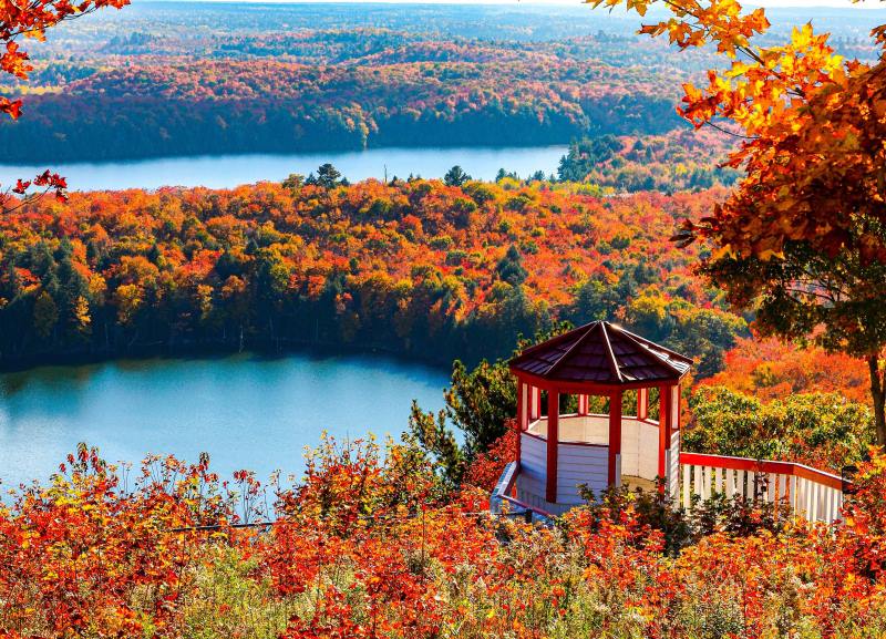 Best Time to Visit Canada: Seasons To Visit & Tips For Travelling